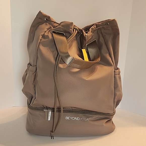 Beyond Yoga | Bags | Beyond Yoga Convertible Gym Bagbackpackcrossbody ...